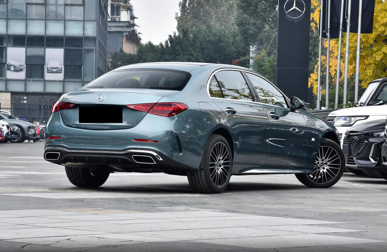 奔驰C级用车养车成本分析：全系2.0T，真越开越省?