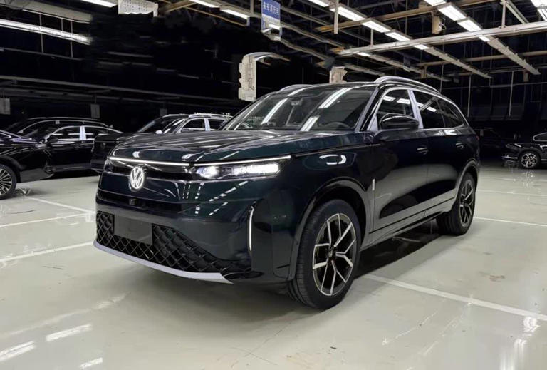 新款大众揽巡露面!外观秀气车长超5米，换装全新2.0T发动机