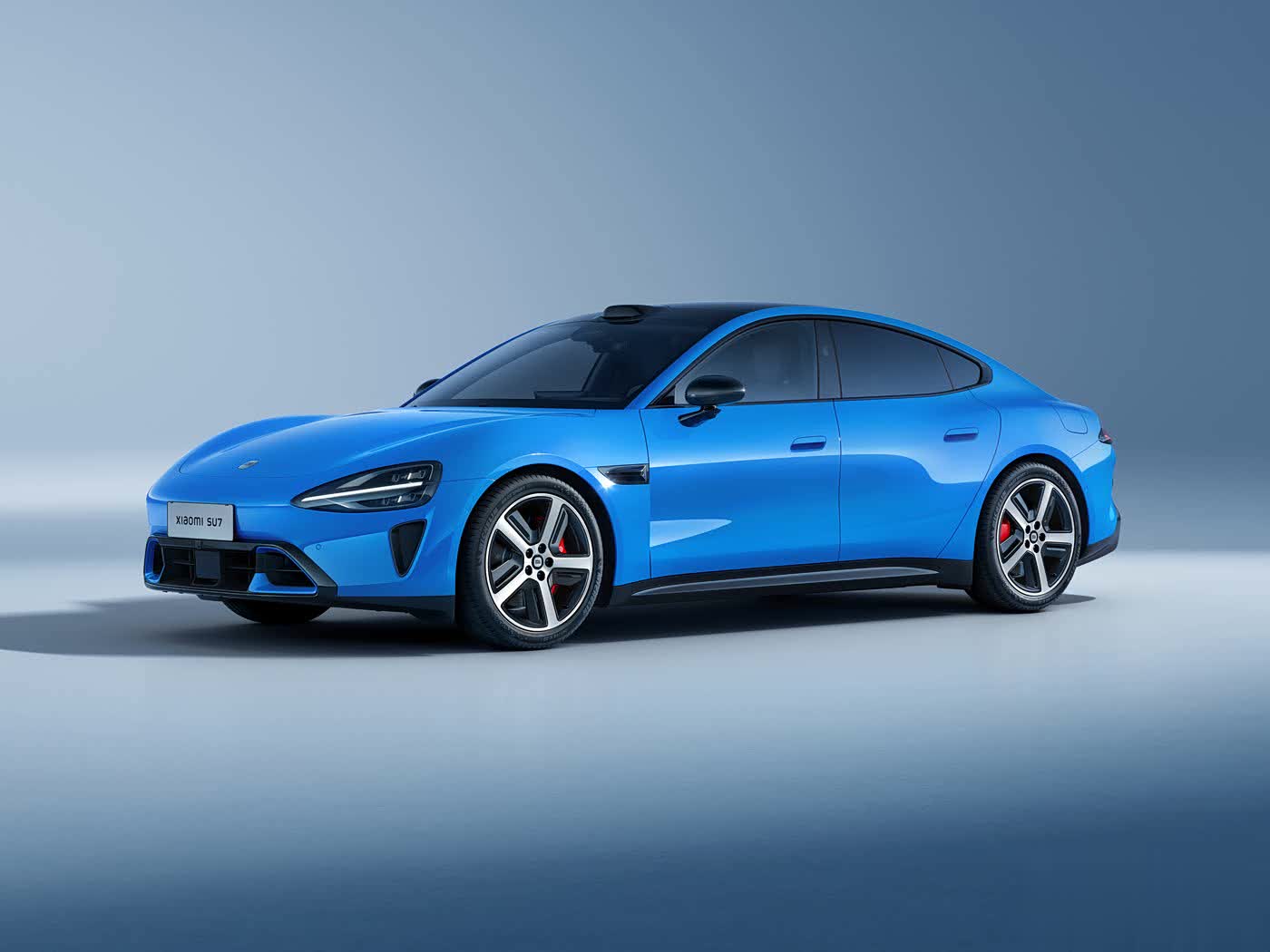 新款小米SU7预售22.99万起，4月或将上市，续航达902km