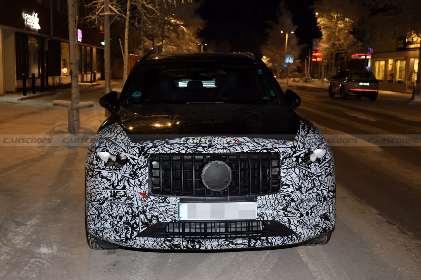 梅赛德斯-AMG GLC 43 跨界 SUV 原型路测图曝光