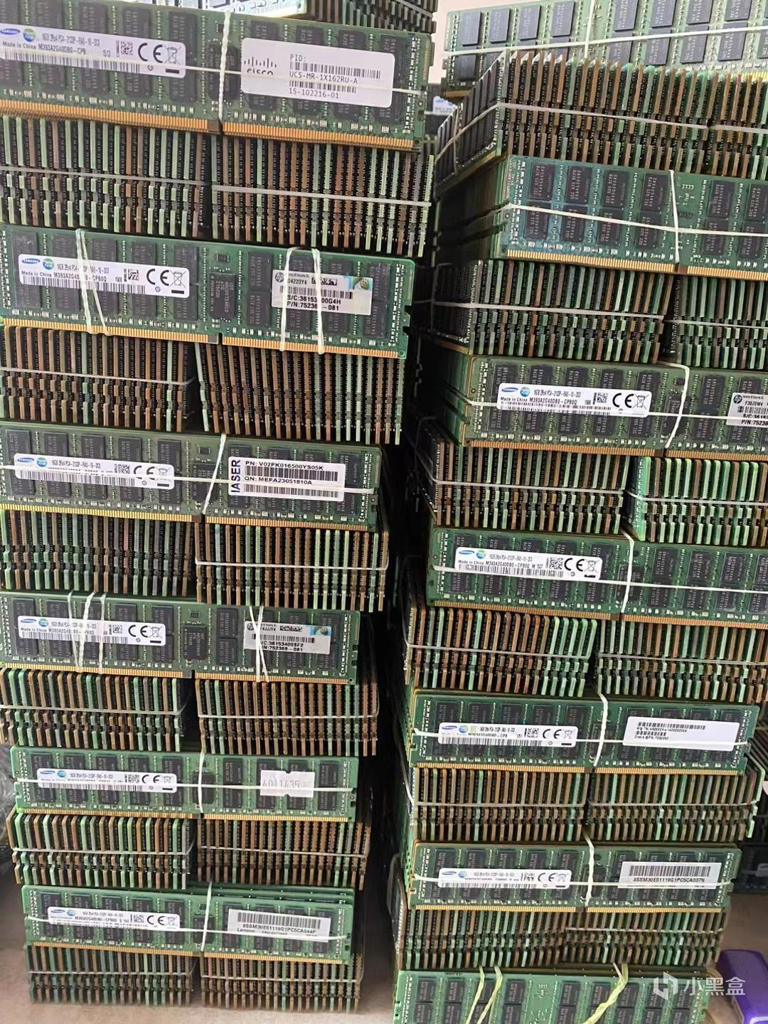 疯了! 32G 内存从 600 元飙升至 2000 元!