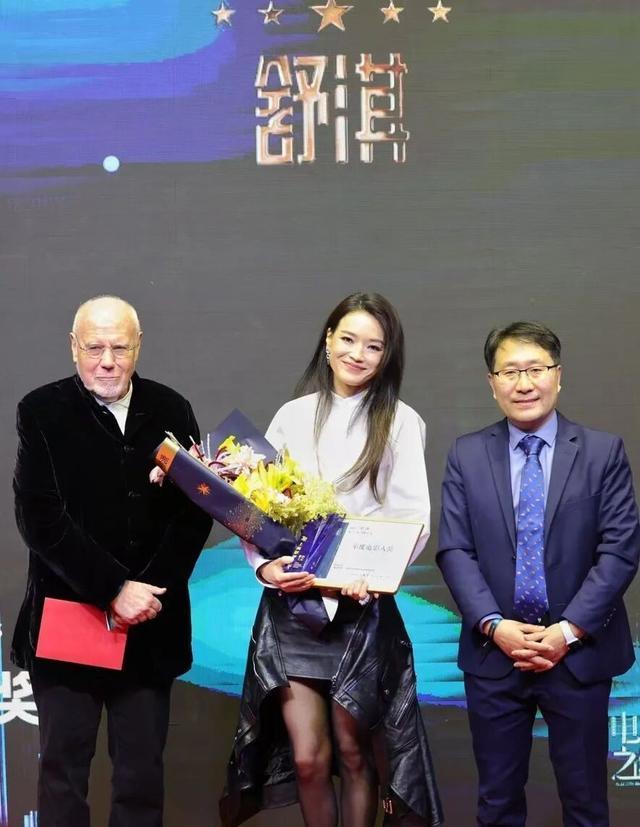 官宣喜讯! 49岁舒淇哽咽落泪。