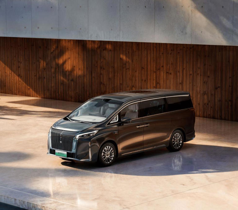 12月MPV销冠又是它! 魏牌高山杀疯了!