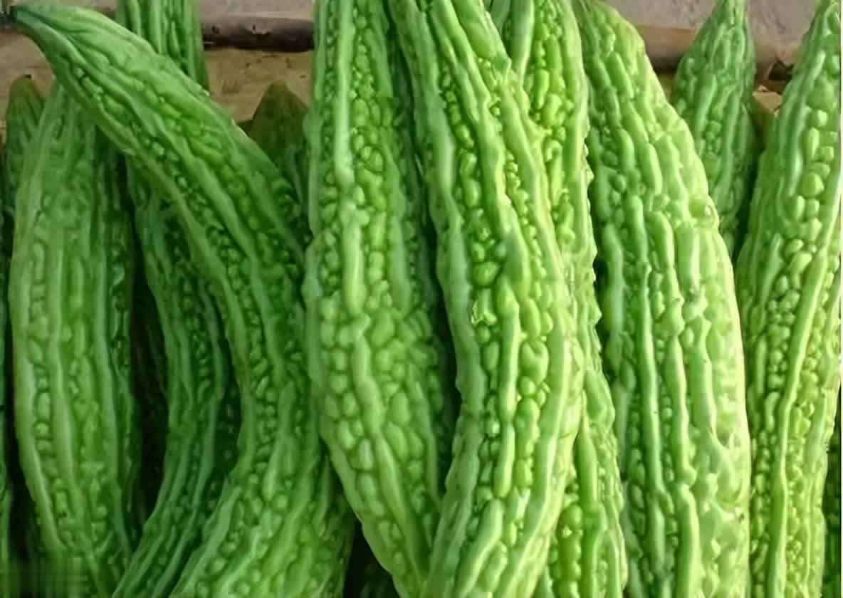 医生调查：常吃苦瓜，不久后身体或出现3个变化