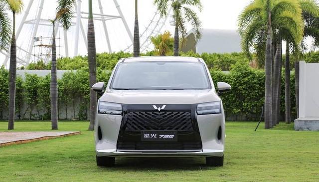 10万级MPV新卷王! 五菱星光730凭实力出圈!