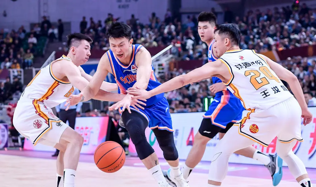 CBA最大混子球队出现! 0胜15负，场均输23分，球迷：下场有机会赢