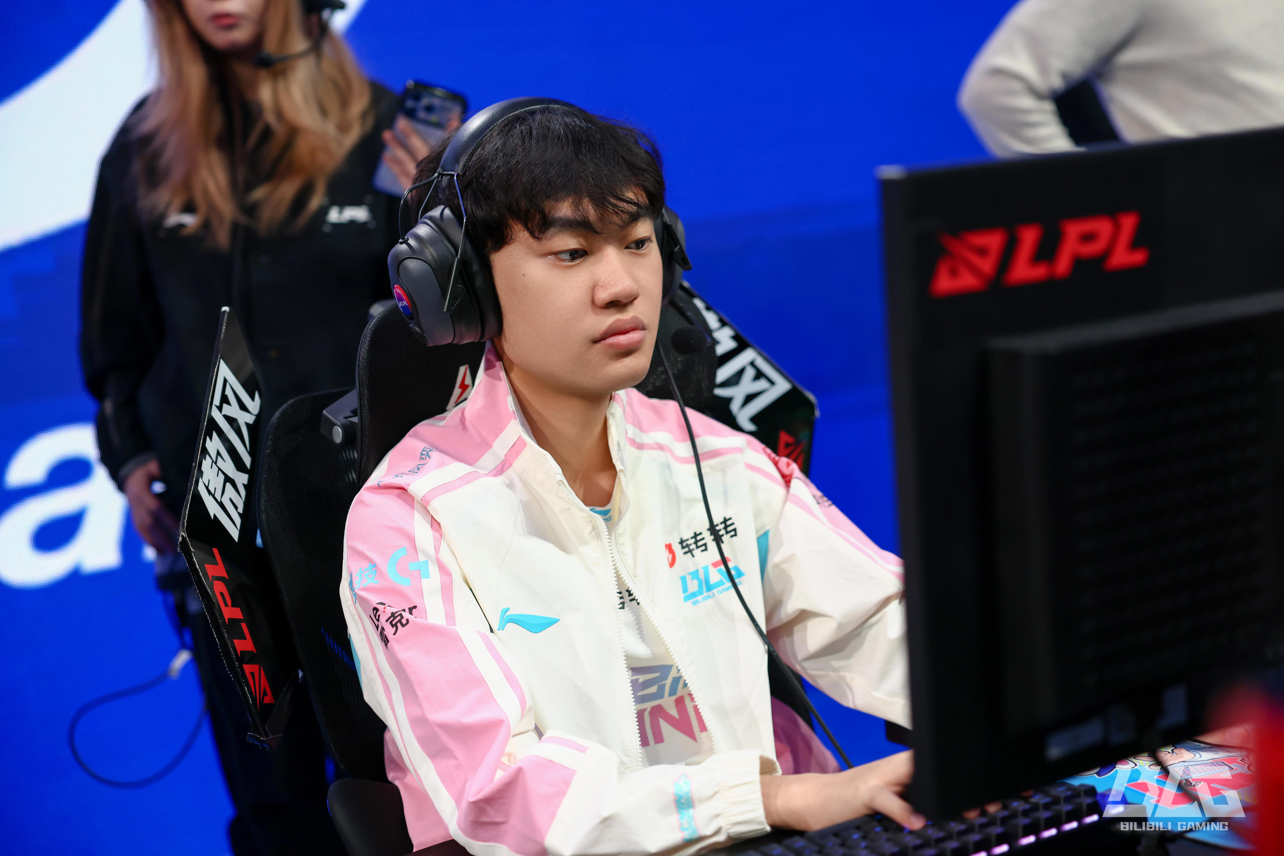 Knight：赢下Elk挺开心，也希望我们两边一起加油打出好成绩