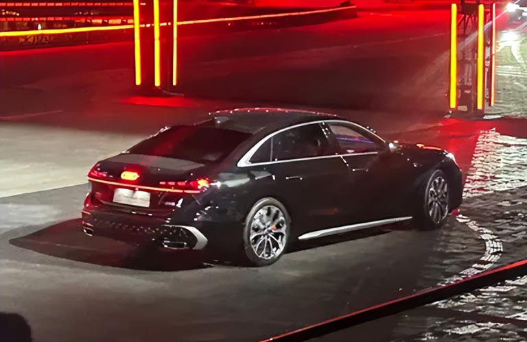 双前脸+车标上移，全新奥迪A6L外观大改，3.0T六缸配置硬核