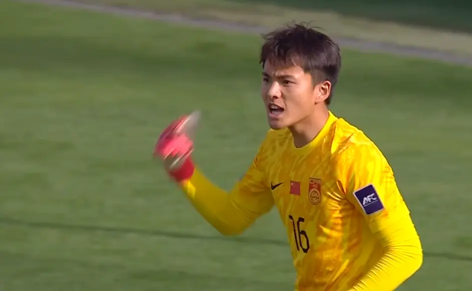 U23国足淘汰赛首秀! 冲击3连败魔咒，2年3战0进球，李昊面对考验