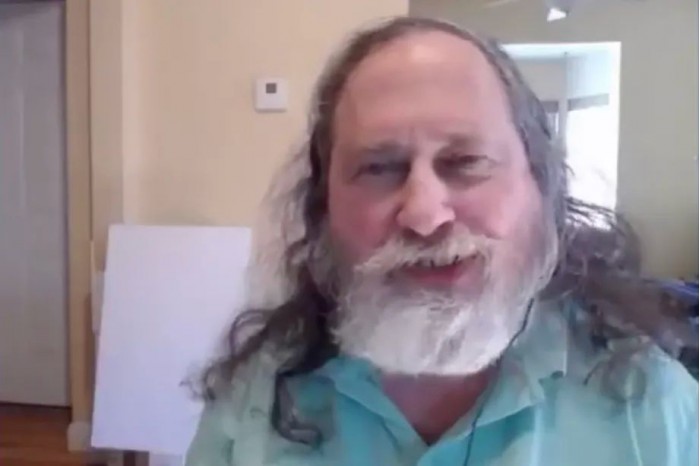 Richard Stallman再谈“软件盗版”：分享是善，禁分享为恶