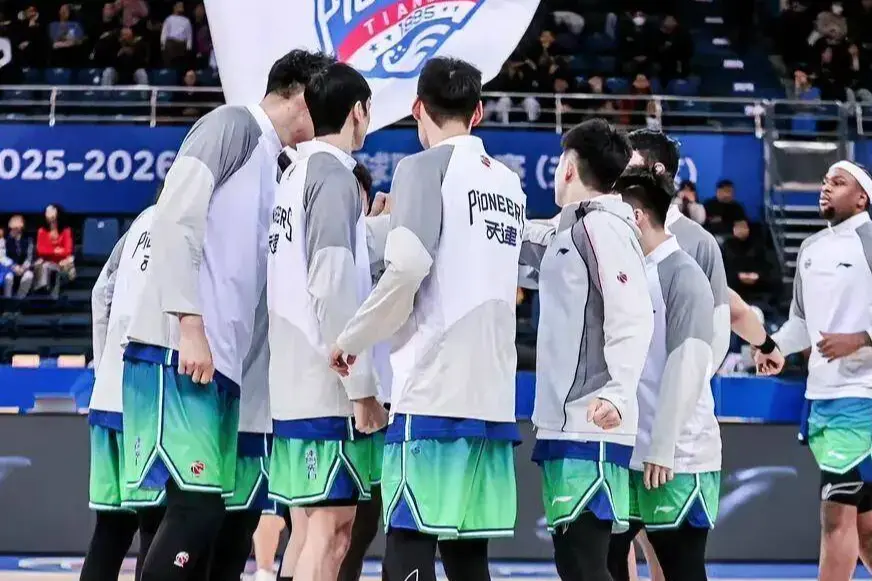 CCTV5拒播，天津男篮VS北京首钢，雷诺兹PK邱天，时德帅VS范子铭