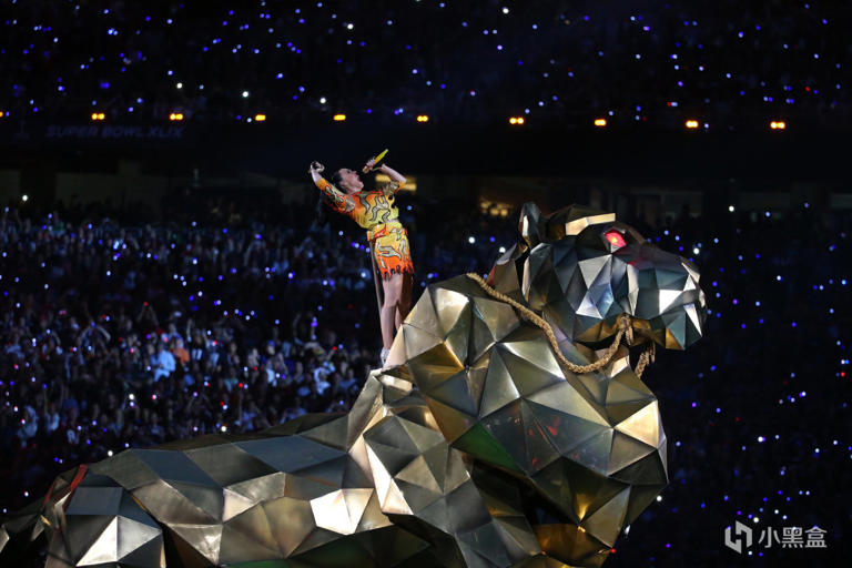 美国春晚！超级碗中场秀，十大封神场面盘点！