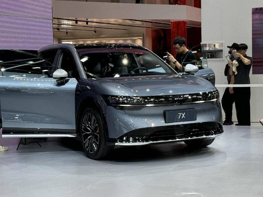 极氪7X的3款配置，哪款最值得家庭用户考虑？