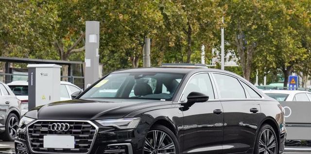 同价位王者之争，奥迪A6L对比凯迪拉克CT6，它们差距在哪？