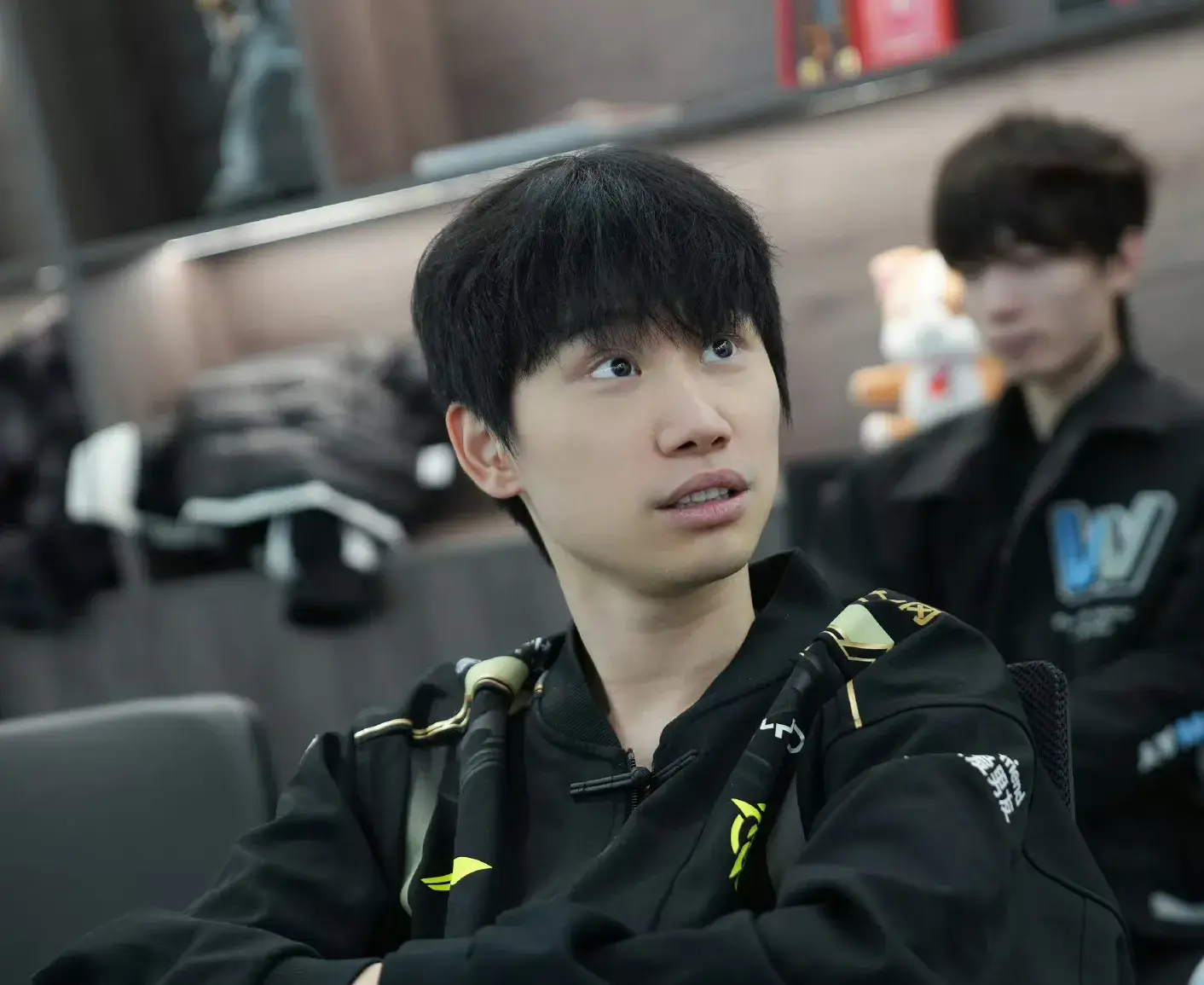 姿态贴脸嘲讽Doinb？NIP被淘汰后，姿态: 回来直播吧，我罩着你