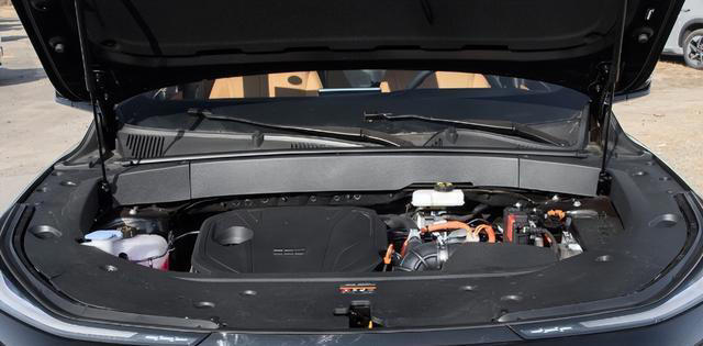 吉利银河L7 EM-i技术深扒：这次掀桌子会改变新能源市场格局吗？