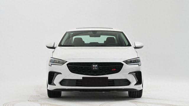 搭载2.0T+9AT，2025款别克君威GS实车亮相，2月28日公布一口价