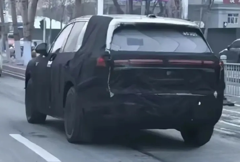 乐道L80谍照曝光，定位中大型SUV，预计Q3/Q4发布