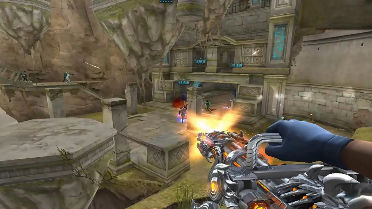 为什么穿越火线依然人很多，CFHD却看起来冷冷清清？