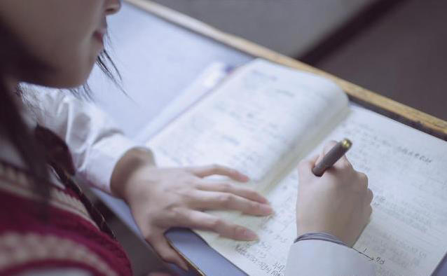 初三数学总在及格线徘徊? 这些基础方法帮你稳拿80分以上