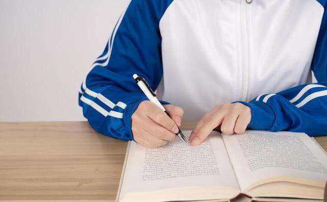 初三数学总在及格线徘徊? 这些基础方法帮你稳拿80分以上