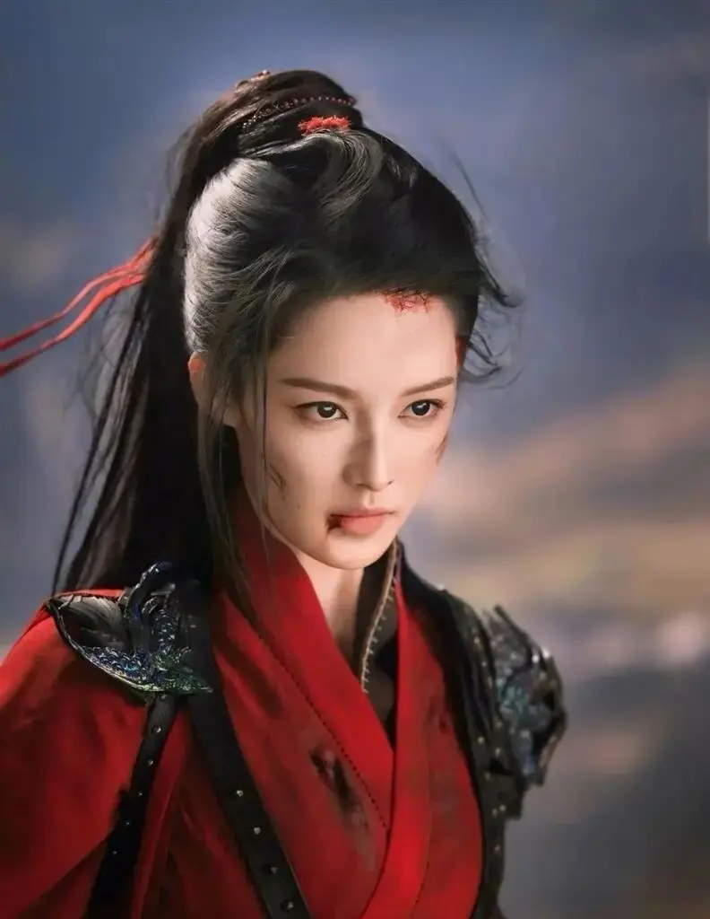 张凌赫救不了的烂古偶，被李沁的女将军杀穿了