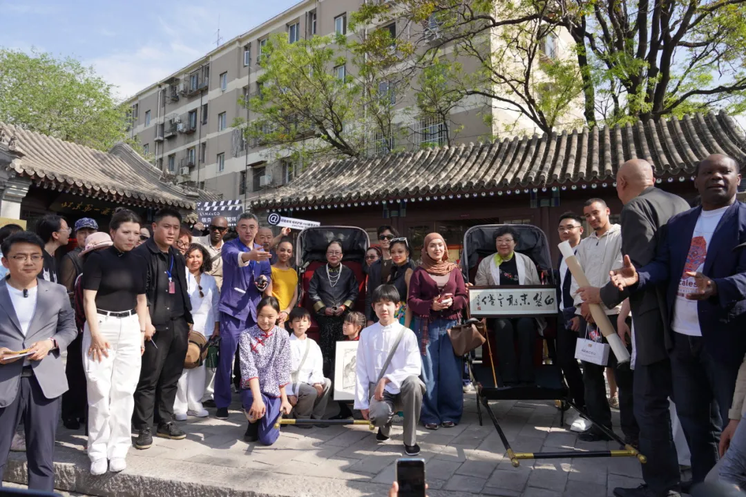 溯源文学原乡! 1982版《骆驼祥子》电影主创探访模式口