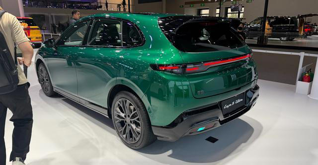 售价为11.88万元起! 零跑 Lafa5 Ultra在北京车展正式上市