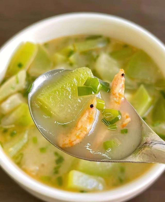 它是血管“清道夫”!4道菜天天换着吃，血管不堵，长寿不请自来