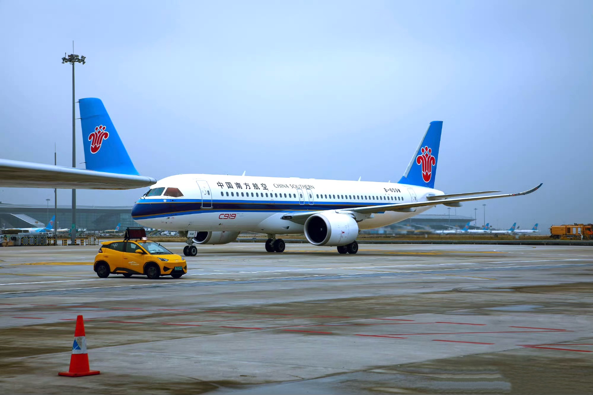总金额破两百亿！南航和厦航加购百架空客A320，航司“排队”等新飞机