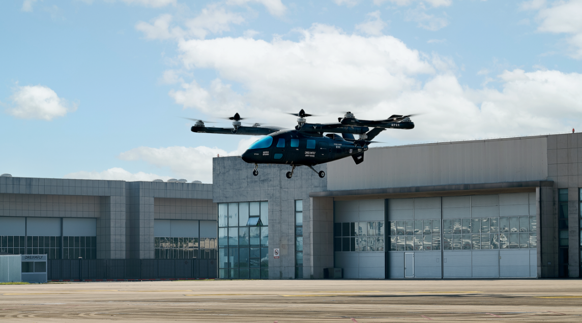 全球首款 3 吨级混动载客 eVTOL，DF3000“游龙”样机实现首飞