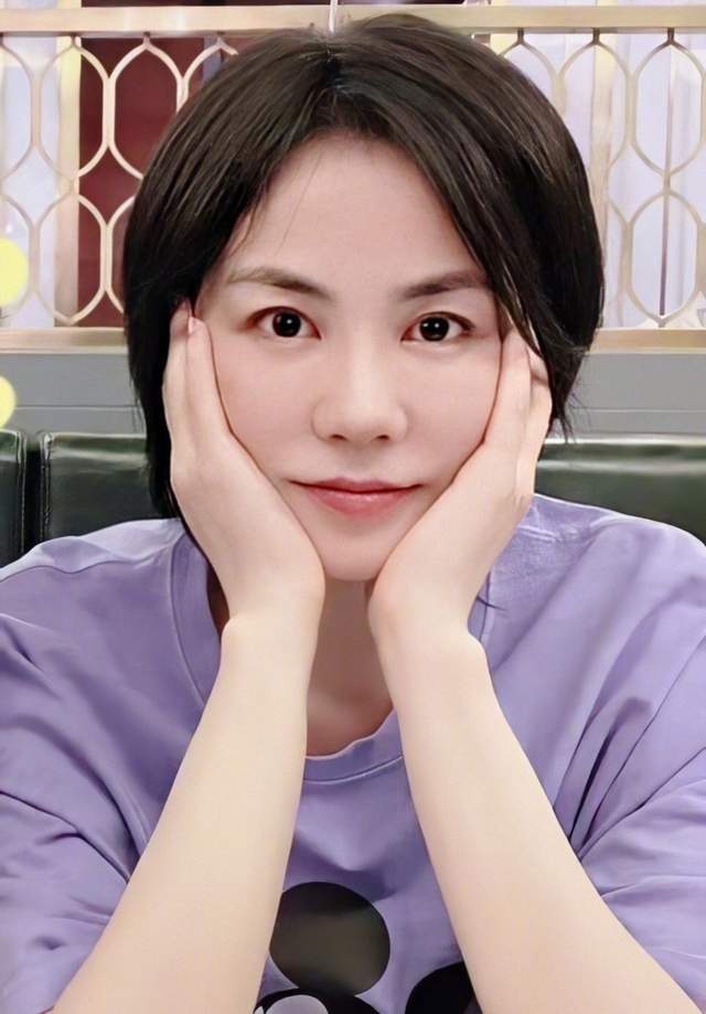 王菲唱秦腔了! 56岁天后秒变“王丫儿”，制作人是唱中华民谣的孙浩
