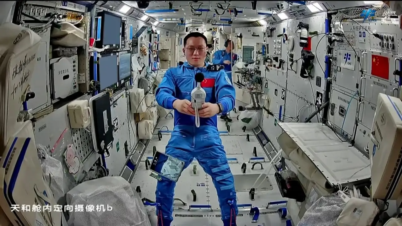 在轨6个月 神二十一乘组“太空出差”Vlog上新