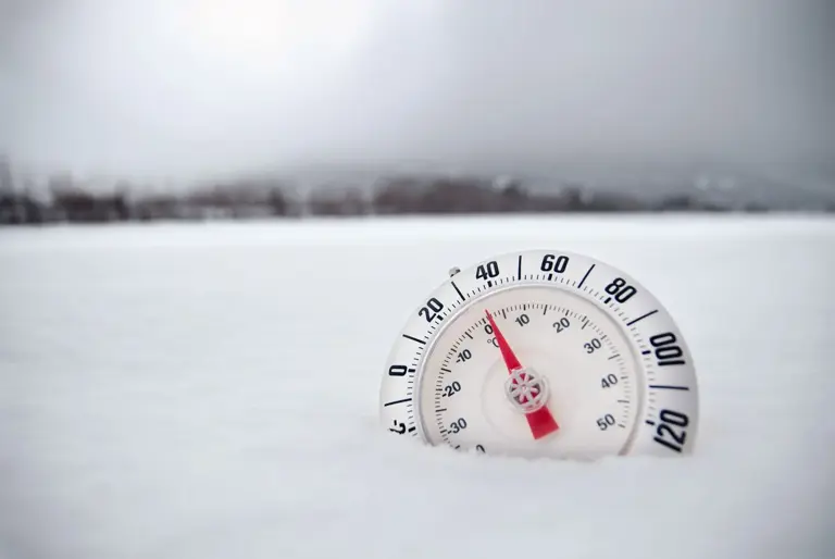 温度尽头-273.15°C!热力学第三定律拦路，人类为何永远无法抵达?
