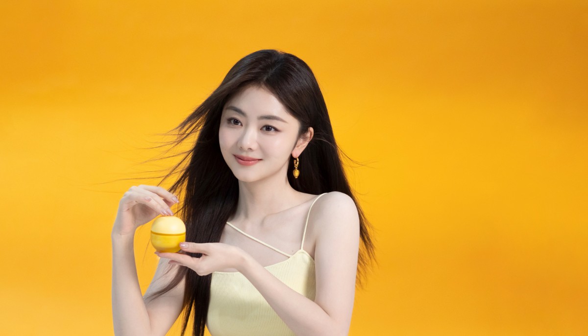 圆脸美女天花板妆容!