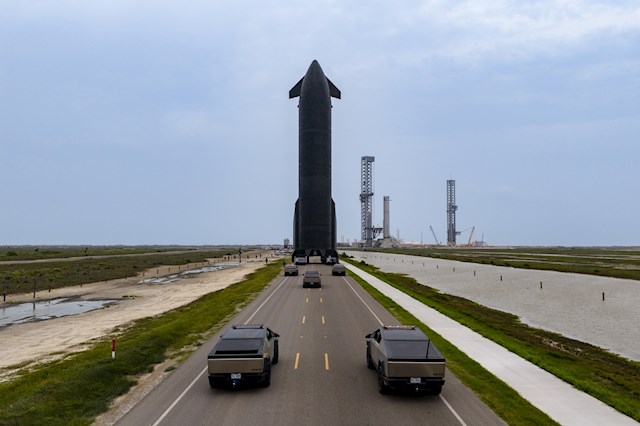 SpaceX与特斯拉