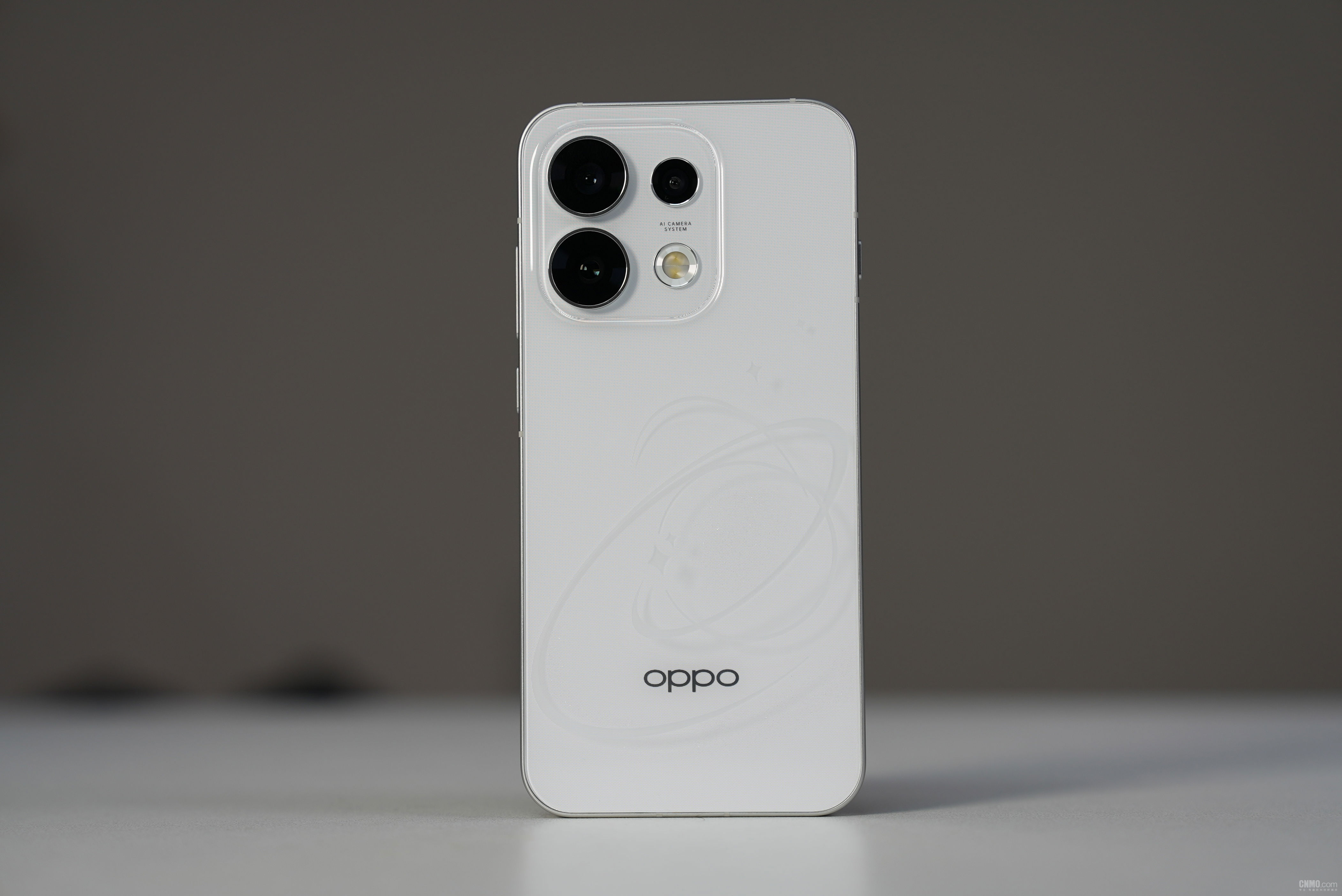 OPPO Reno16：这次Reno想让实况照片更好玩