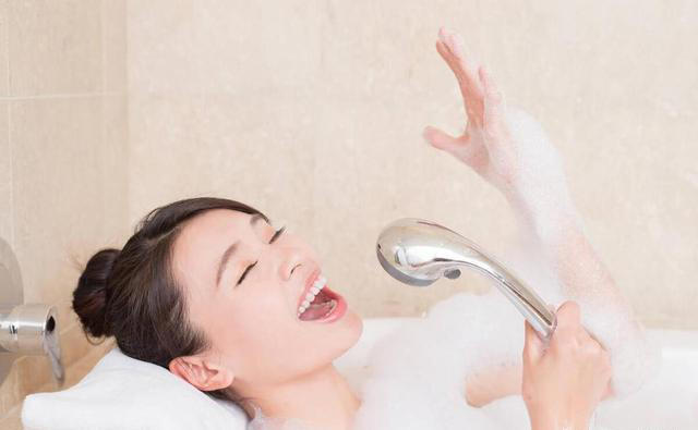 多久洗一次澡好? 哪些部位要仔细搓洗? 很多人都忽视了