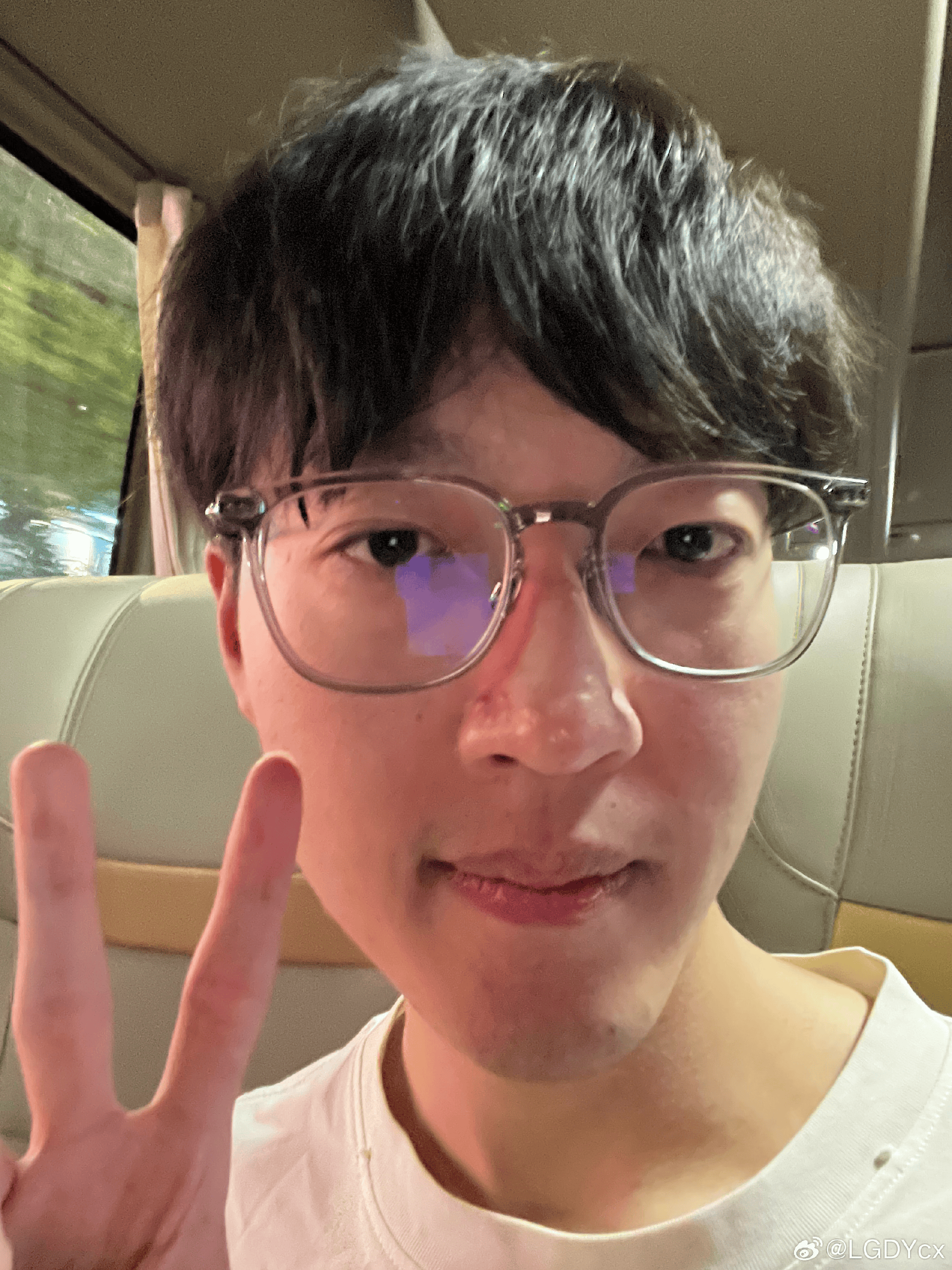 LGD辅助Ycx：整个BO5虽然过程磕磕绊绊，但最后我们坚持下来