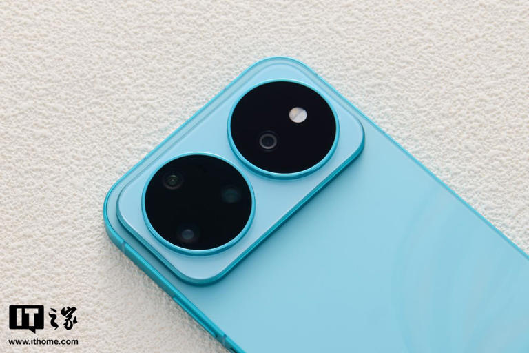 华为 nova 16 Pro 手机美图：四款配色齐聚，夏日美学大赏