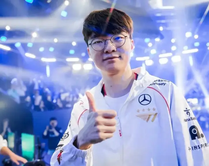韩国极端分子威胁faker，称要加害李哥的奶奶，还提前做出预告