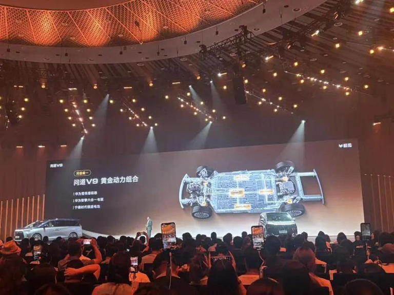 MPV新增一猛将，极狐问道 V9适合入手吗