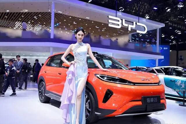 5个月过去了，2026年车企立的flag，可能要全倒了?