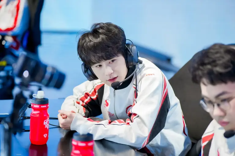 KPL转会期落幕，三支战队争夺冠军，JDG很难有作为，RW侠值得期待