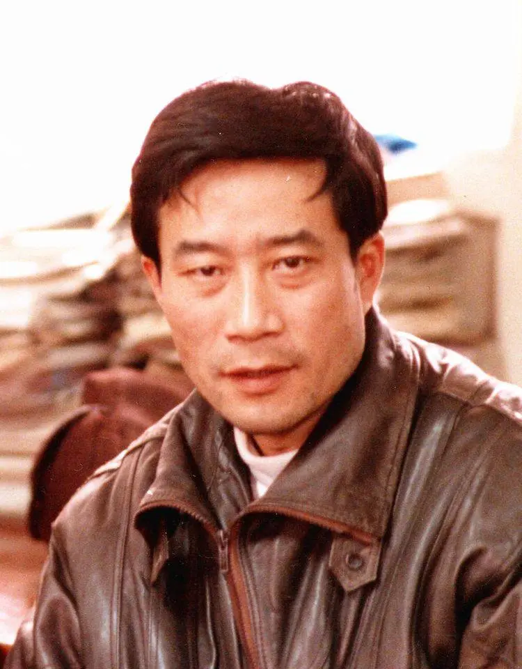 原来他就是李雪健的儿子，不靠父亲靠自己，名气不小