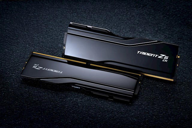 4-DIMM主板首次突破! 芝奇DDR5内存跑出9200MT/s：仅1.1V电压