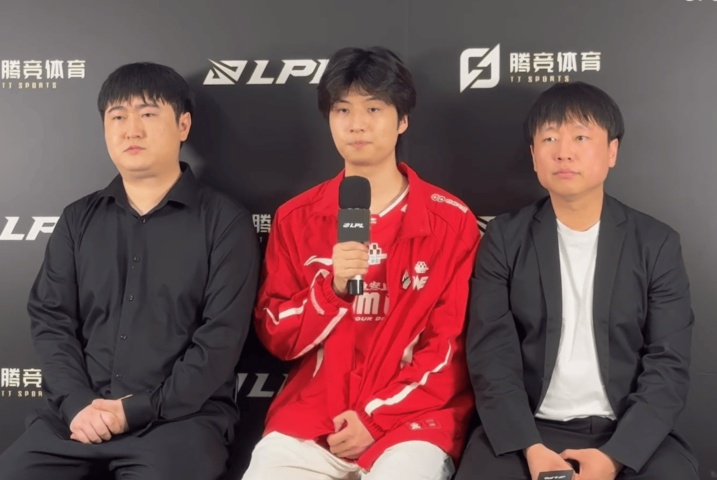 Monki夸奖队友们：我不管怎么指挥，Cube都愿意相信我