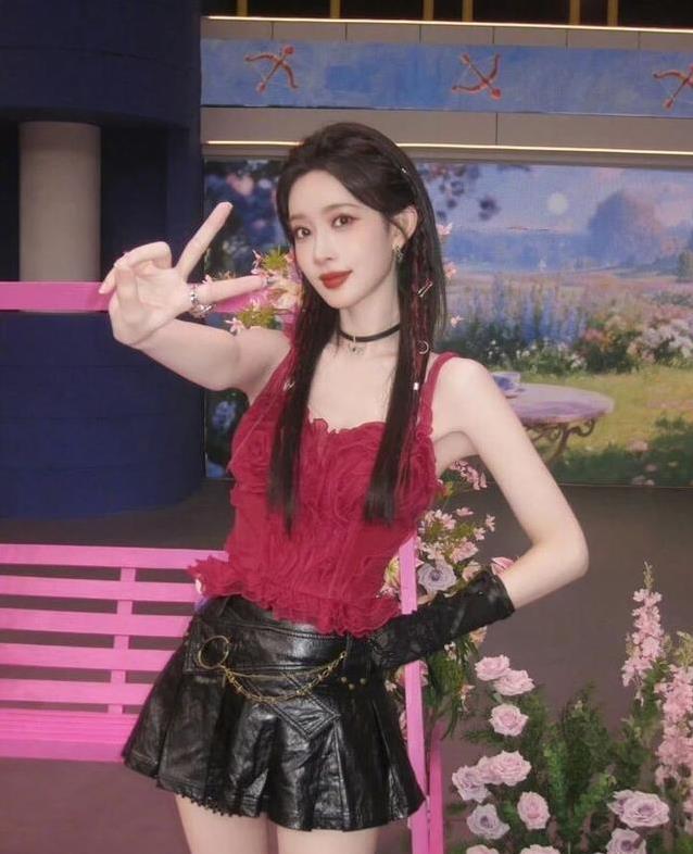 30岁孟子义近况曝光! 曾经历三次失败恋情，如今30岁仍是单身