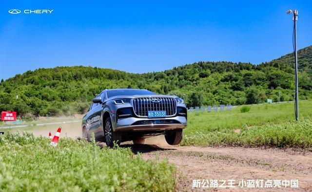 全新一代瑞虎9：九大标配全系都有，果然是中国新燃油旗舰SUV