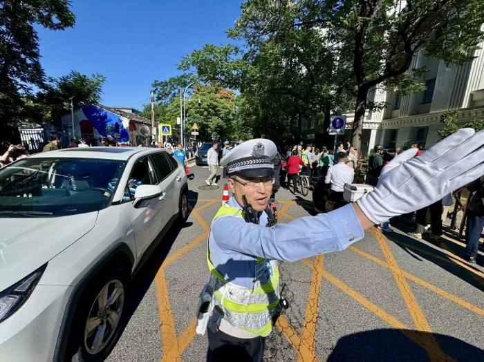 聚焦高考｜多部门联动护航高考，临时户籍点首次启用
